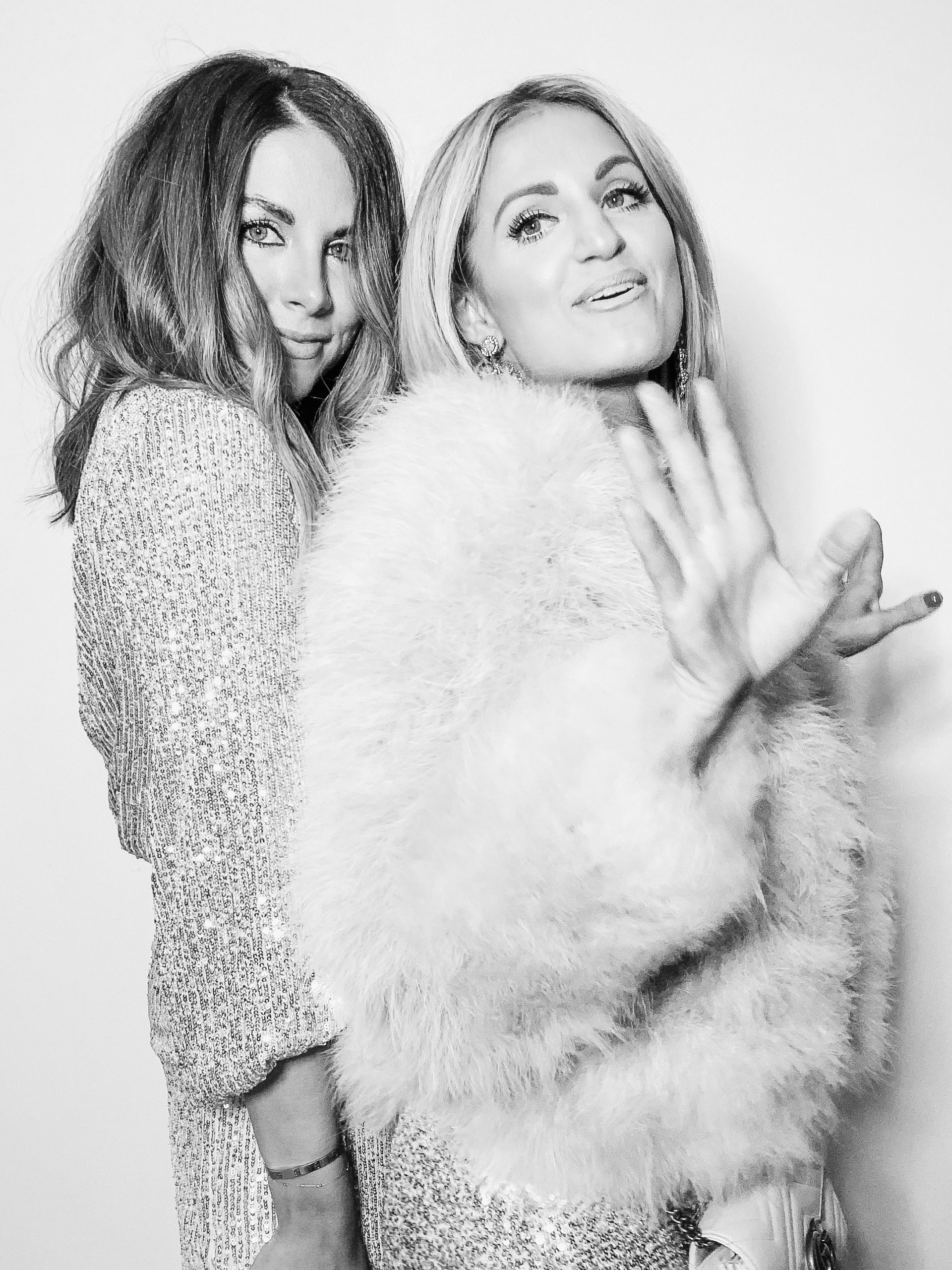 5 Holiday Dresses You Need to Know About | The Teacher Diva: a Dallas ...